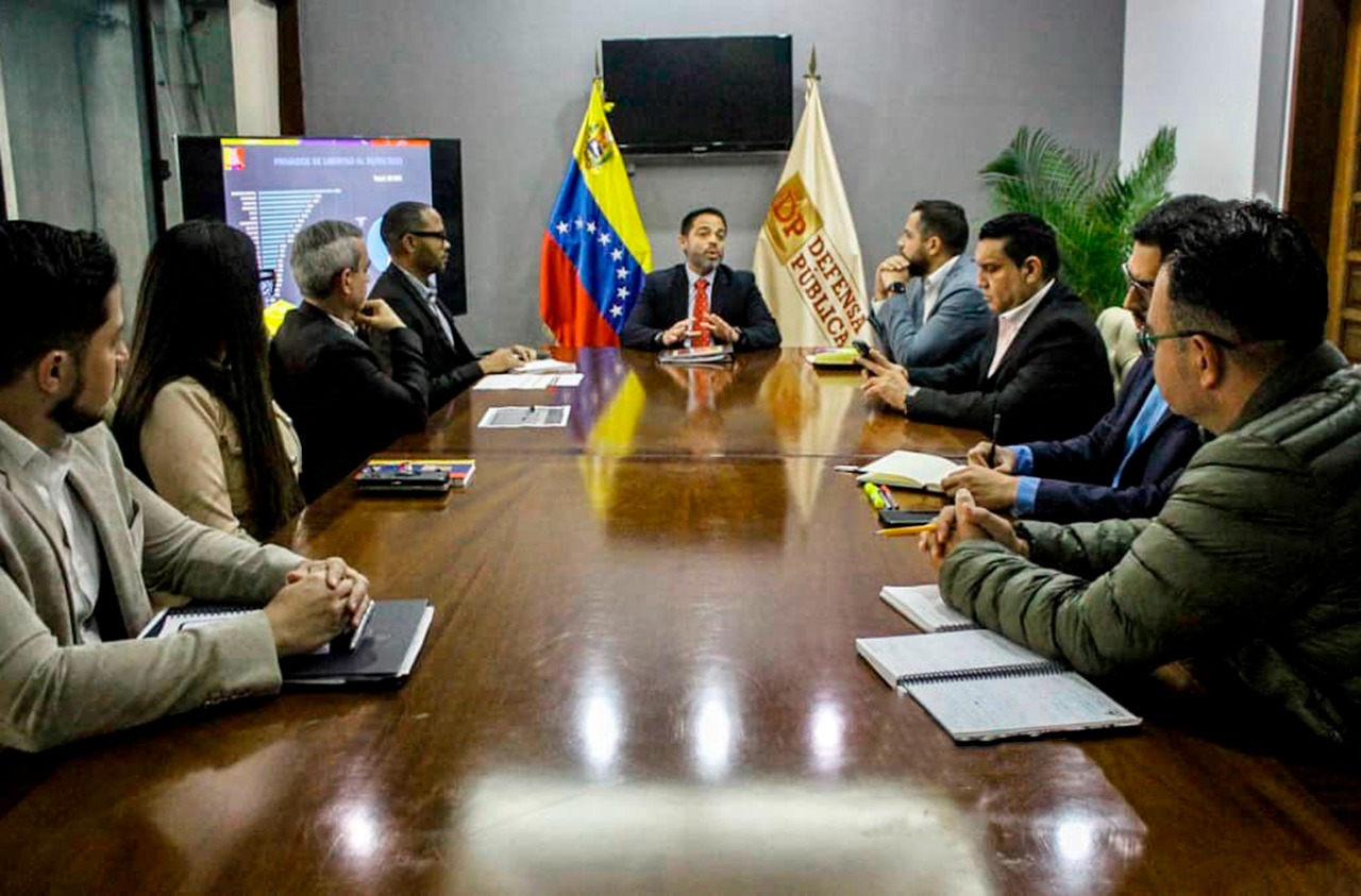 Defensor Público General Trató Temas De La Revolución Judicial Con